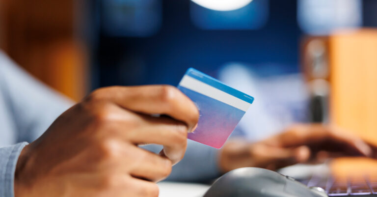 What are the benefits of Corporate T&E cards?